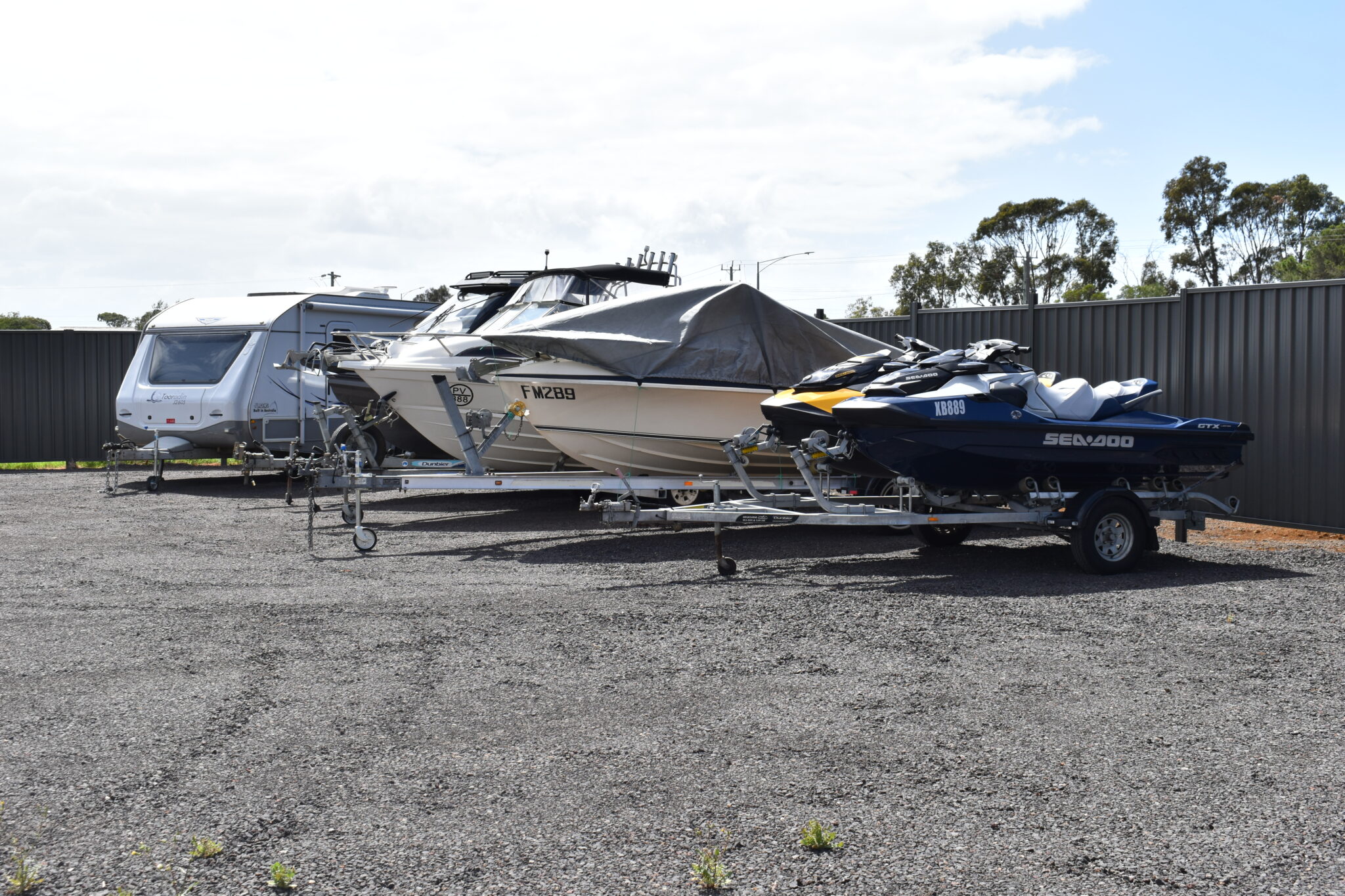 St Leonards Boat & Caravan Storage